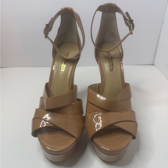 Alpine | Shoes | Bcbgeneration Platform Tan Strappy Heels Size 8m ...